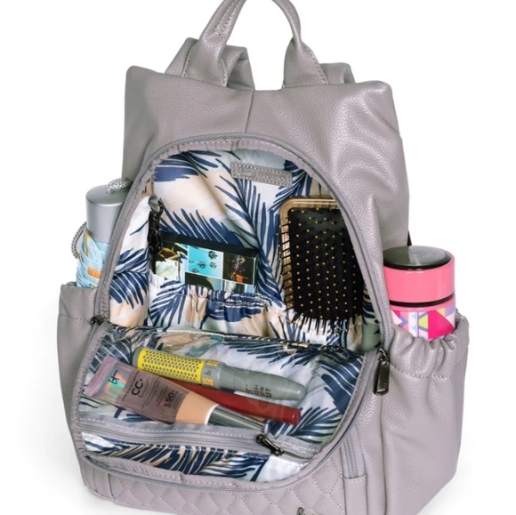 lug | Bags | Htf Nwt Lug Hatchback Vl Backoack In Pearl | Poshmark